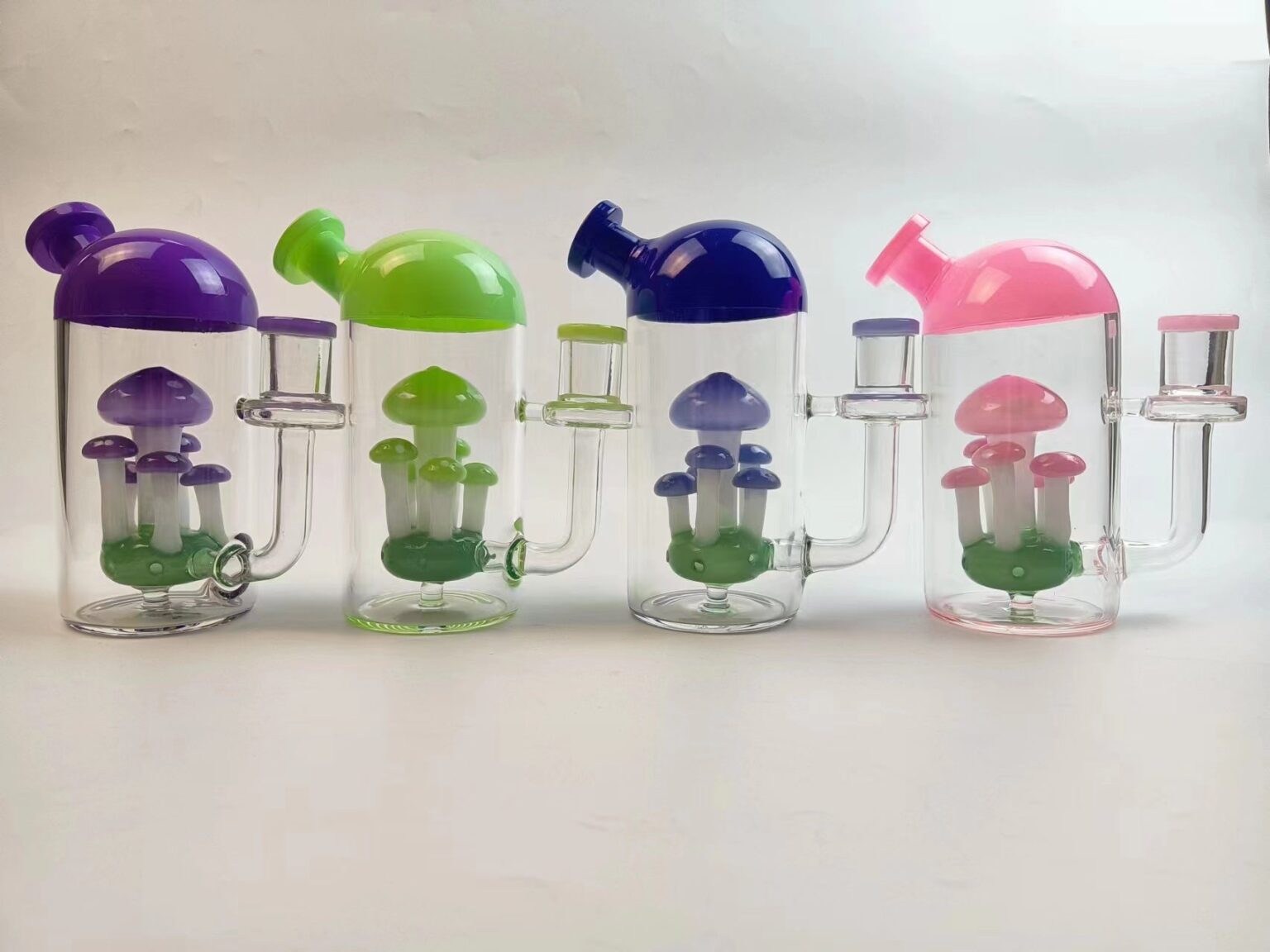 10" Mushroom Themed Glass Bong - Puffing Bird