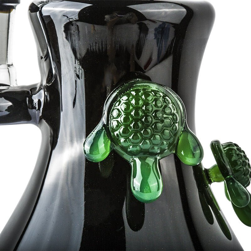 7.8" Black Dab Rig With Green Pattern - Puffing Bird