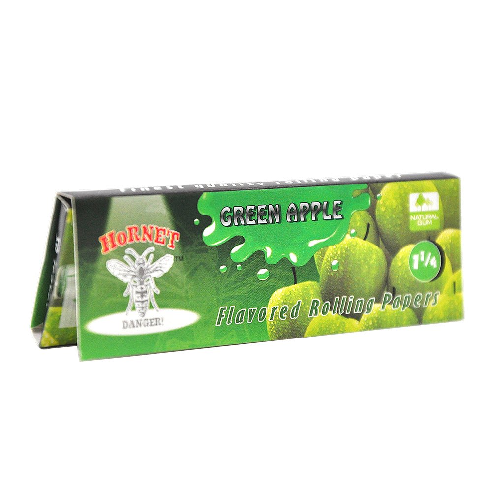 Hornet Apple Flavored Rolling Paper Box of 50 Booklets/2500 sheets ...