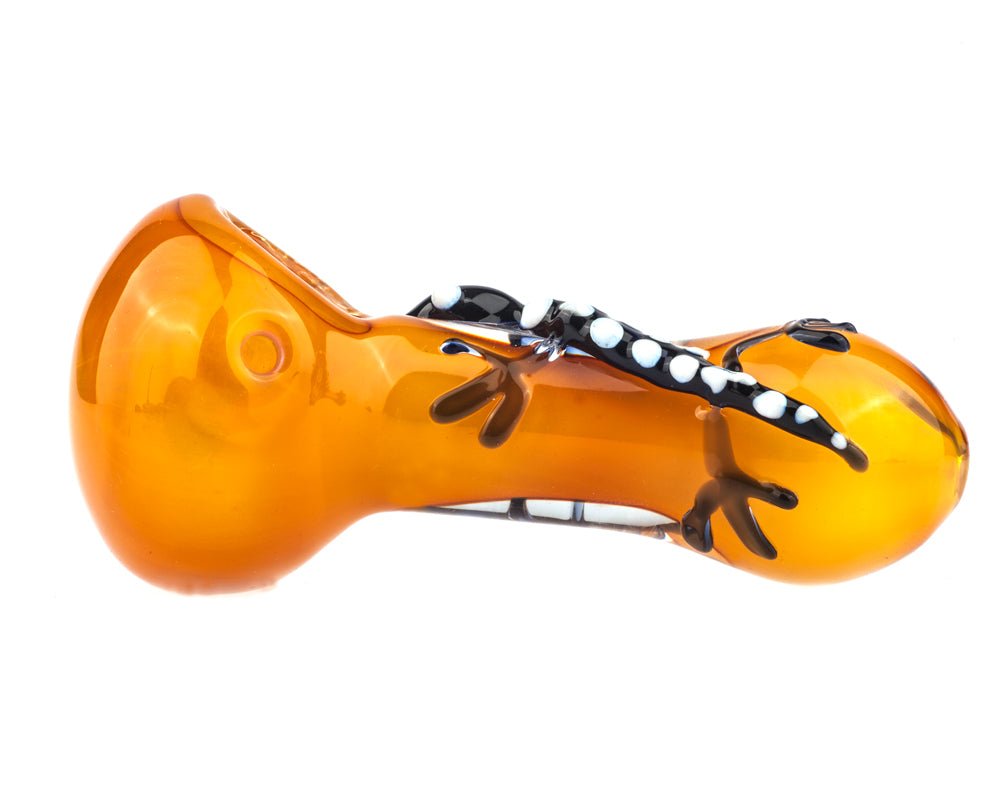 Gecko Themed Heady Spoon Pipe - Puffing Bird