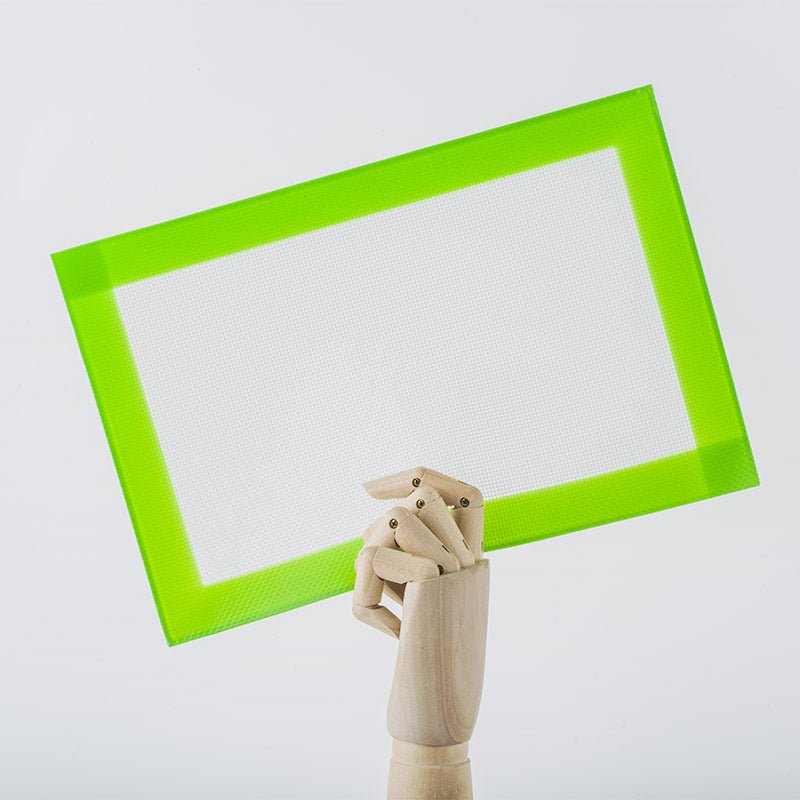 Silicone Dab Mat - 12.2" x 7.9" - Puffing Bird