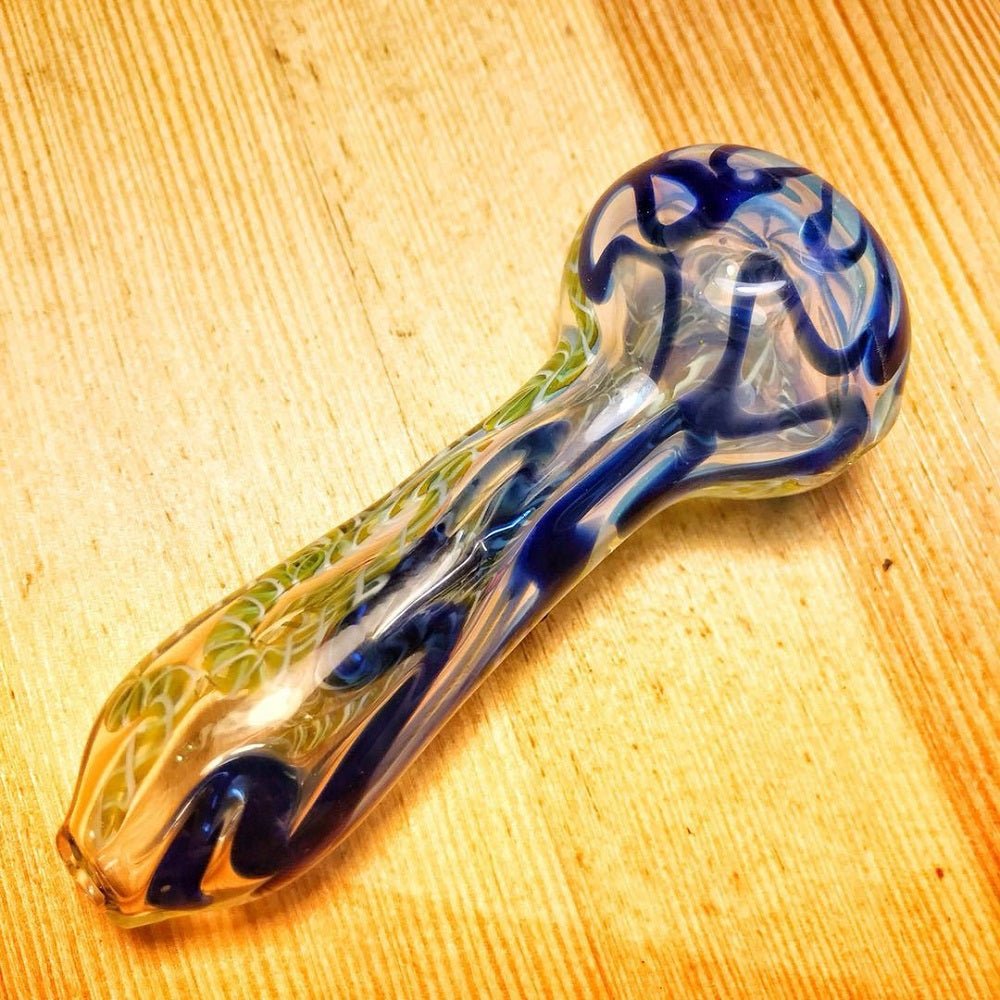 Swirled Fumed Glass Pipe w/ Glass Turtle - Puffing Bird
