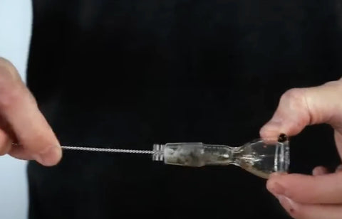 The Beginner's Guide To Glass Bongs - Puffing Bird