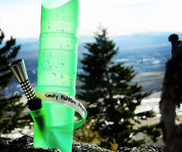 7 Bongs To Take On Your 2019 Vacation - Puffing Bird
