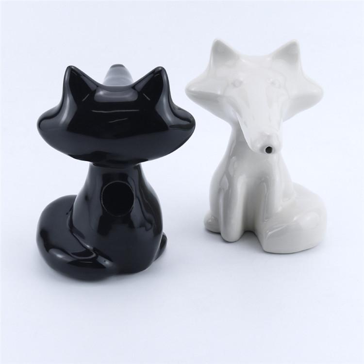 Fox-Shaped Ceramic Water Pipe - Puffing Bird
